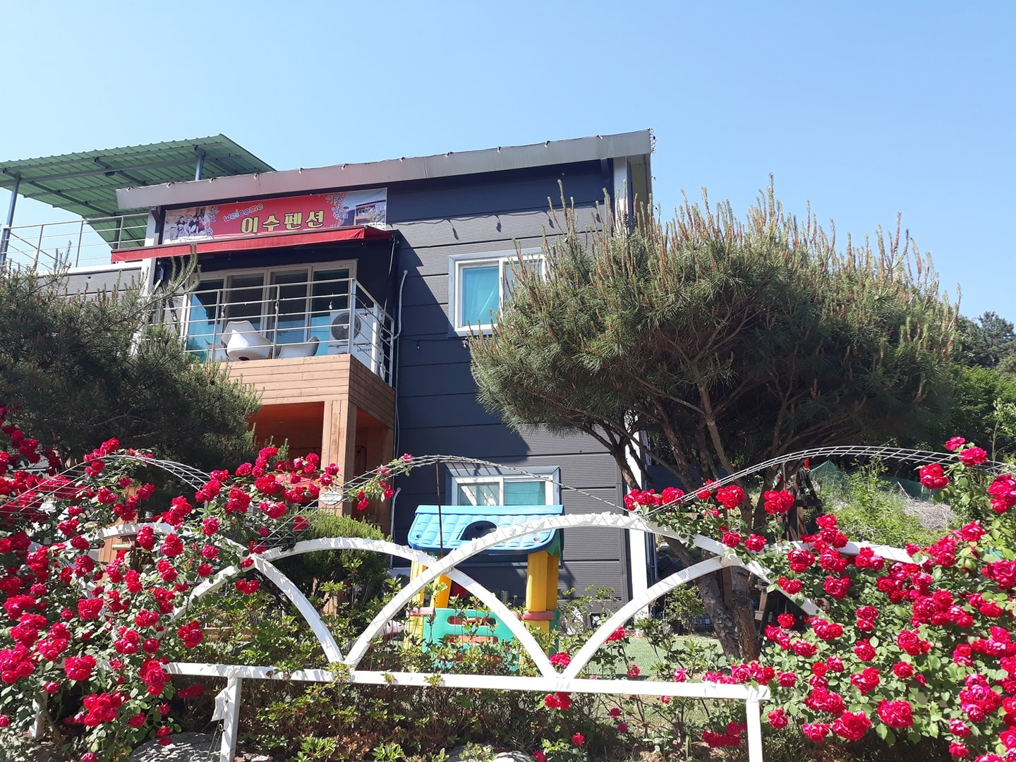 전주한옥마을에서 15분거리에 위치한 애견동반펜션 전라북도 완주군 상관면 비즈프로필