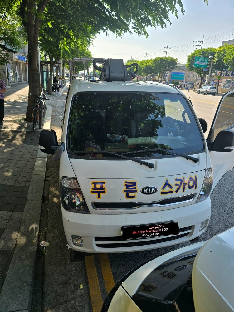 기아자동차 봉고3 스카이 차량 기존 후방카메라고장으로 교체 인천광역시 서구 공촌동 비즈프로필