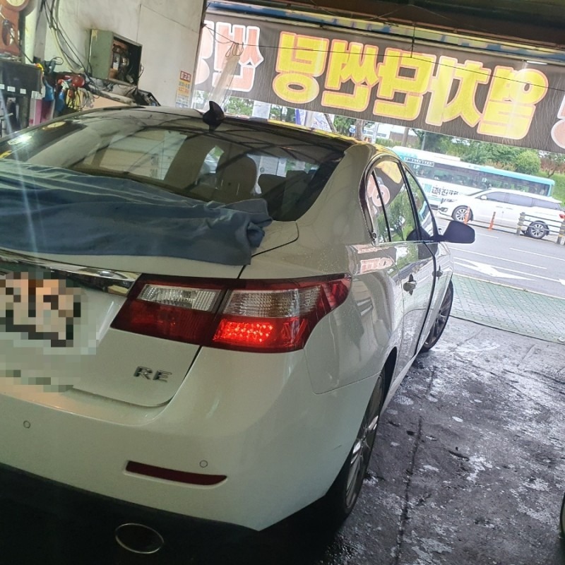 부산자동차썬팅 Sm5 기존 썬팅 제거후 레이블럭 블레스 반반사 썬팅 재시공 이벤트가격40만원 부산광역시 사상구 괘법동