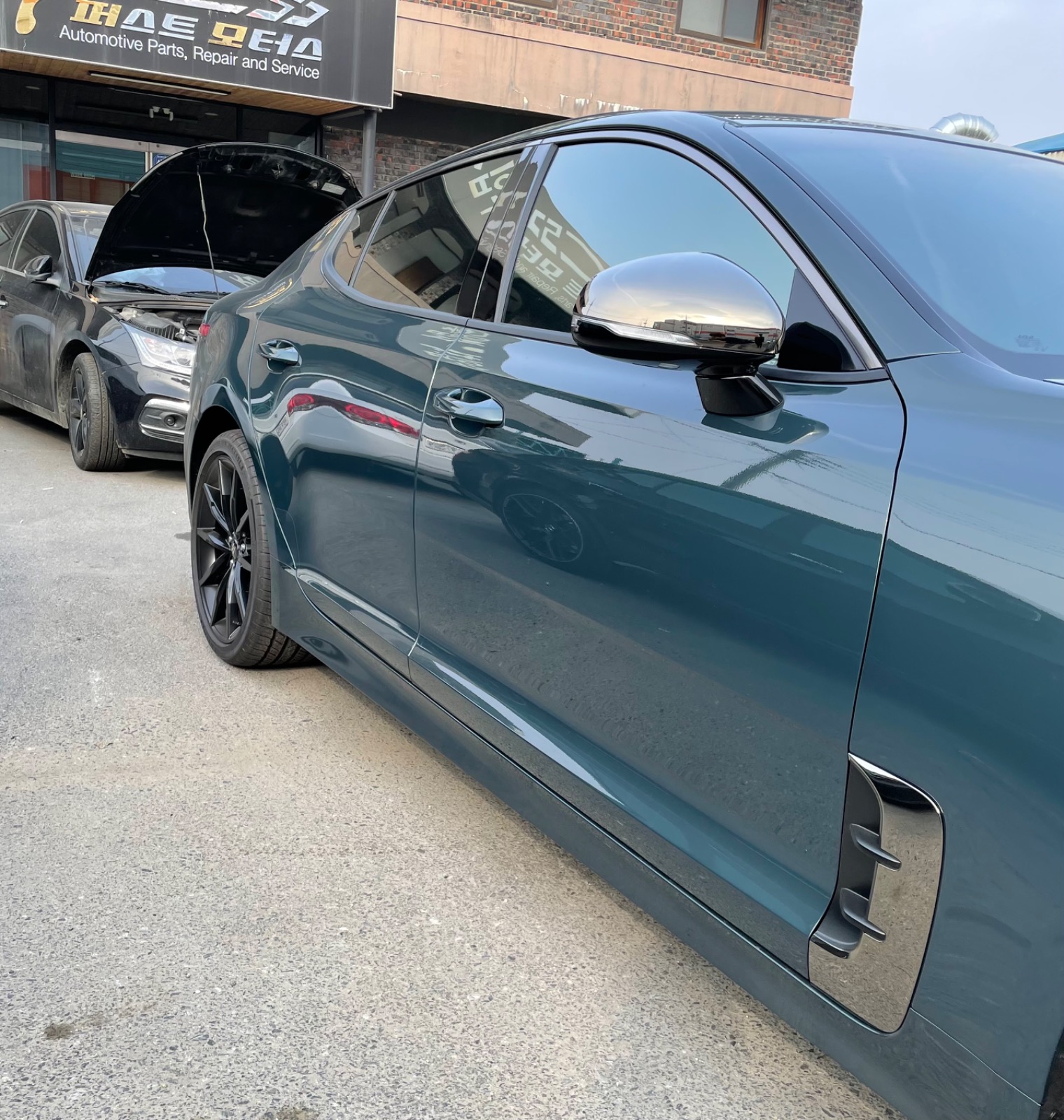 도어캐치 랩핑 ( 3M 2080 Gloss Black ) - 전라북도 전주시 완산구 효자동3가 | 비즈프로필