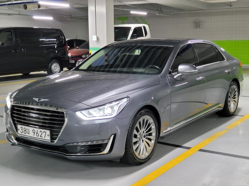 EQ900 5.0 프레스티지 AWD 정찰제 1799만원 - 경상남도 창원시 마산회원구 양덕동 | 비즈프로필