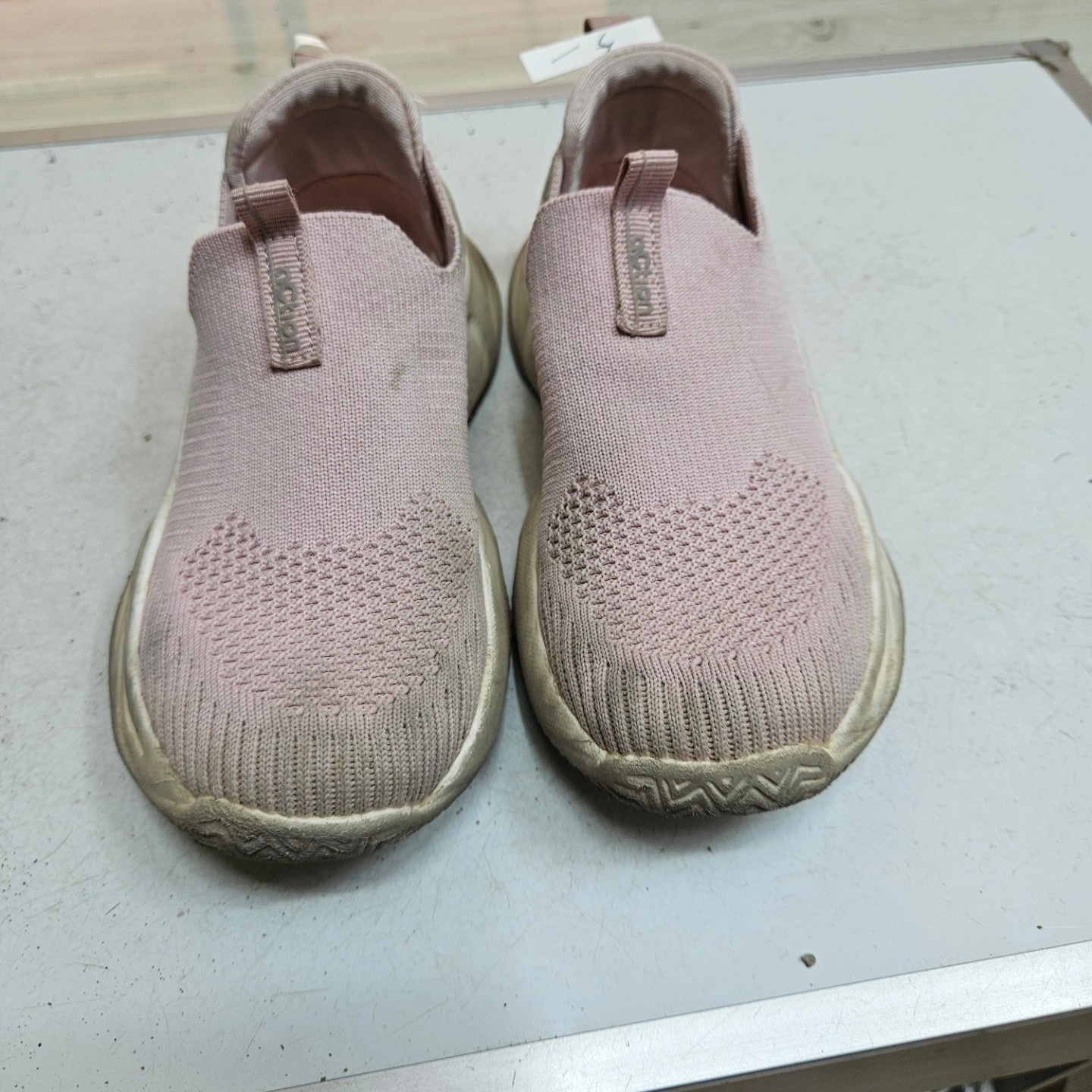 경산 운동화 세탁운동화를 직접 손세탁 하는 운동화세탁인 입니다 경상북도 경산시 계양동 비즈프로필