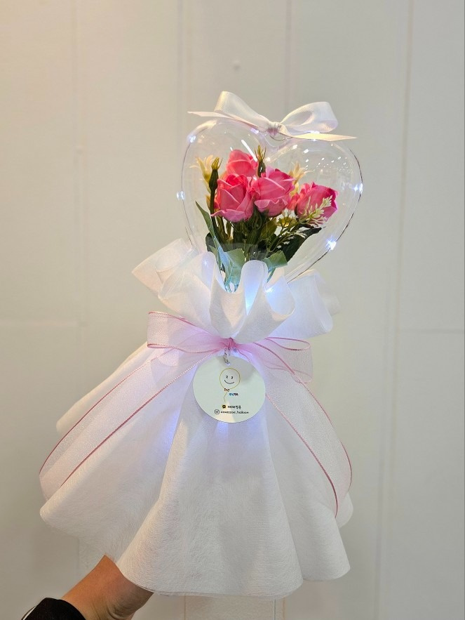 졸업식 연주회 학예회 승진 축하 꽃다발 계룡 꽃배달 충청남도 계룡시 금암동 비즈프로필