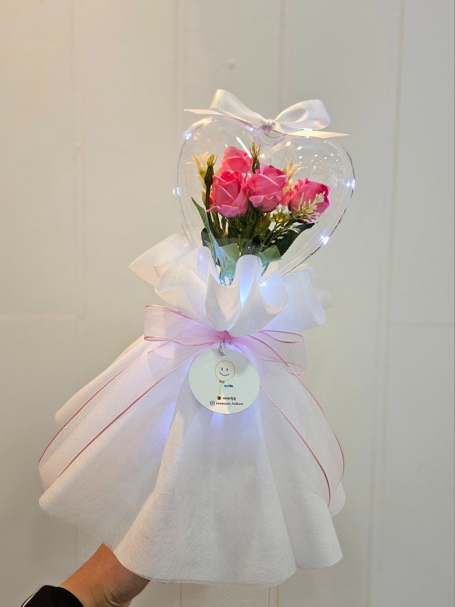 졸업식 연주회 학예회 승진 축하 꽃다발 계룡 꽃배달 충청남도 계룡시 금암동 비즈프로필