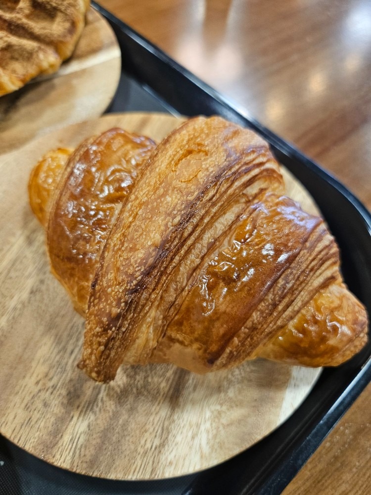 크로와상 맛집 찾으시나요? - 서울특별시 중구 황학동 | 비즈프로필