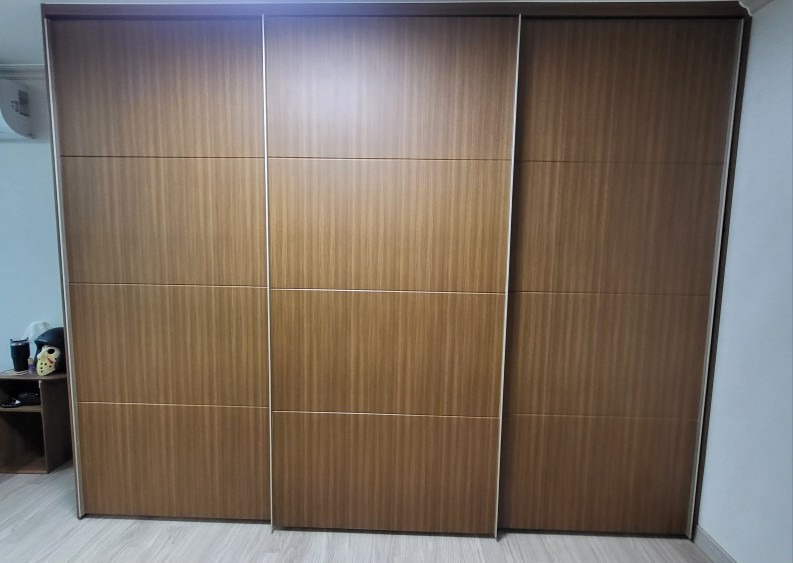 울산인테리어필름 북구 염포 성원상떼빌 붙박이장 필름시공 울산광역시 동구 전하동 비즈프로필