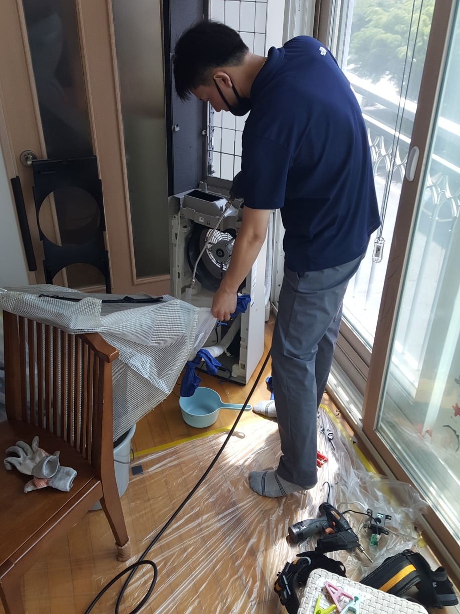 에어컨 분해후 에바냉각핀 뒷면 어떻게 청소 하시나요 💯💯 경상남도 창원시 성산구 상남동 비즈프로필