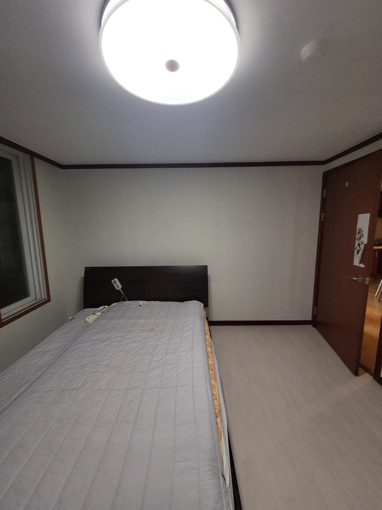 죽전 꽃메현대4차 3단지 안방과 작은방 도배 장판시공 경기도 용인시 수지구 상현동 미장타일도배도장 당근 비즈 소식