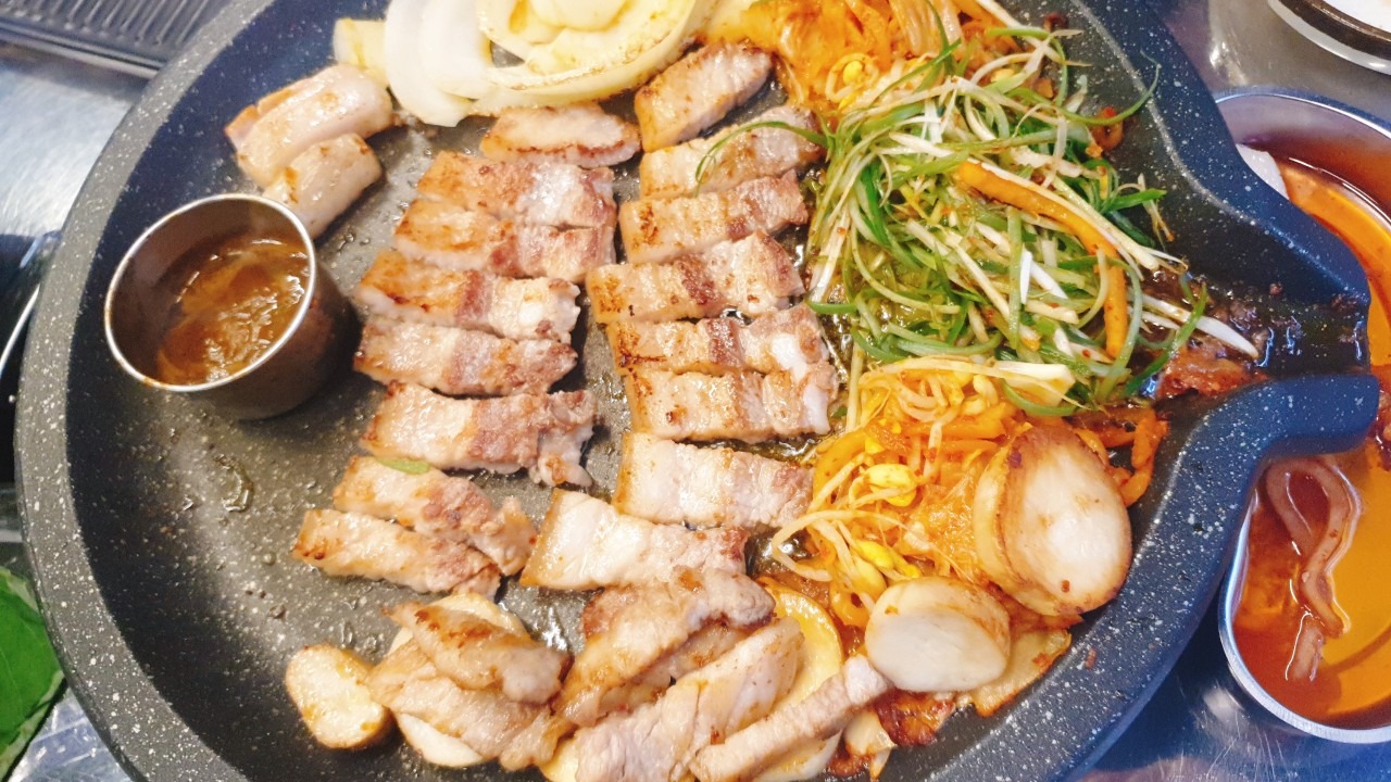 당근 명품 맛집 어서오세요 ^^ - 제주특별자치도 제주시 도남동 | 비즈프로필