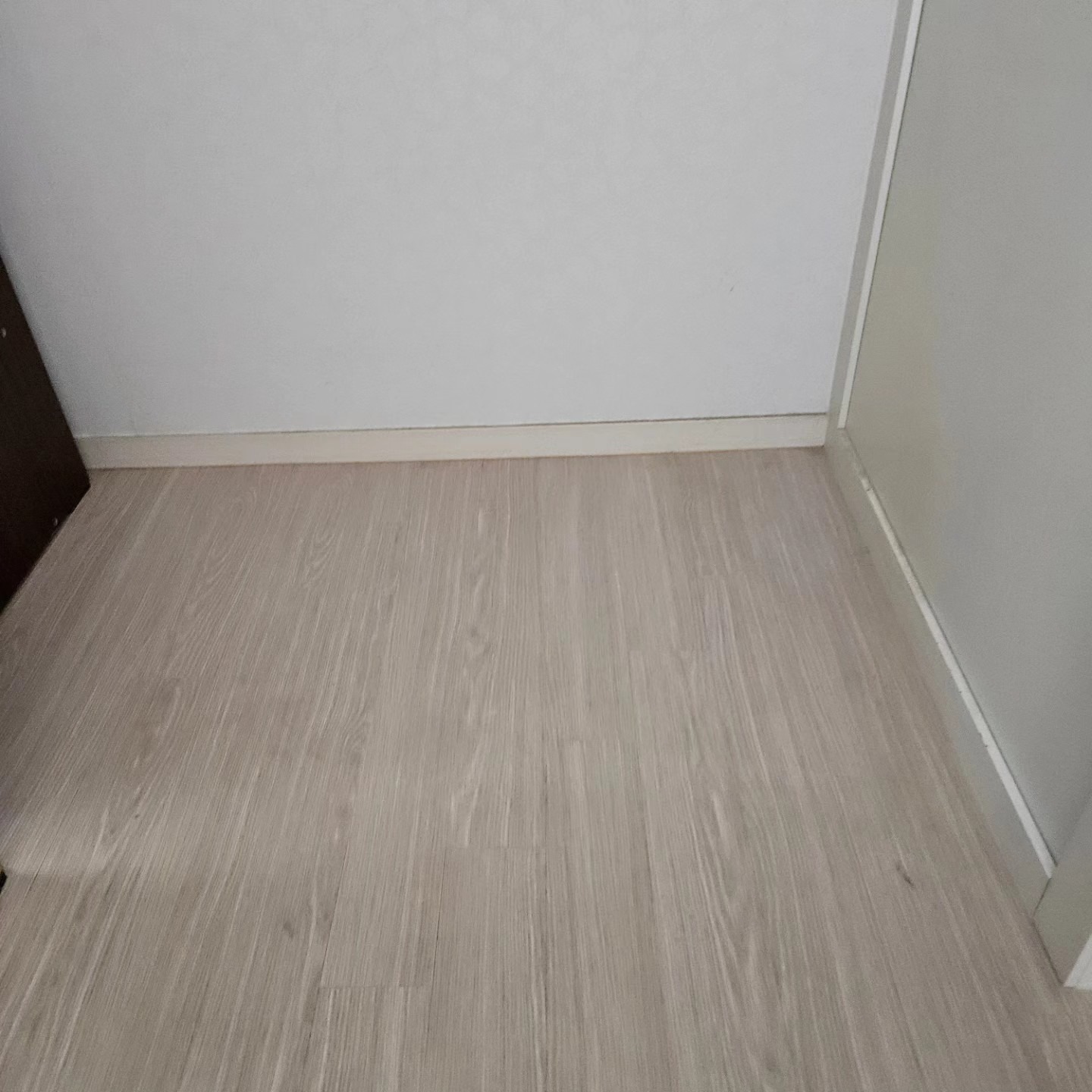 대전도배 부부도배 대전도배장판 세종시도배 살림집도배 누수도배 누수 곰팡이제거 대전광역시 중구 산성동 비즈프로필