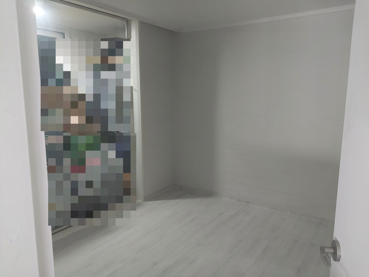 살림집 짐치워놓으시고 도배장판공사둔산동 샘머리아파트2단지 31평 Lx실크도배벽지제거후시공장판22 장판 대전