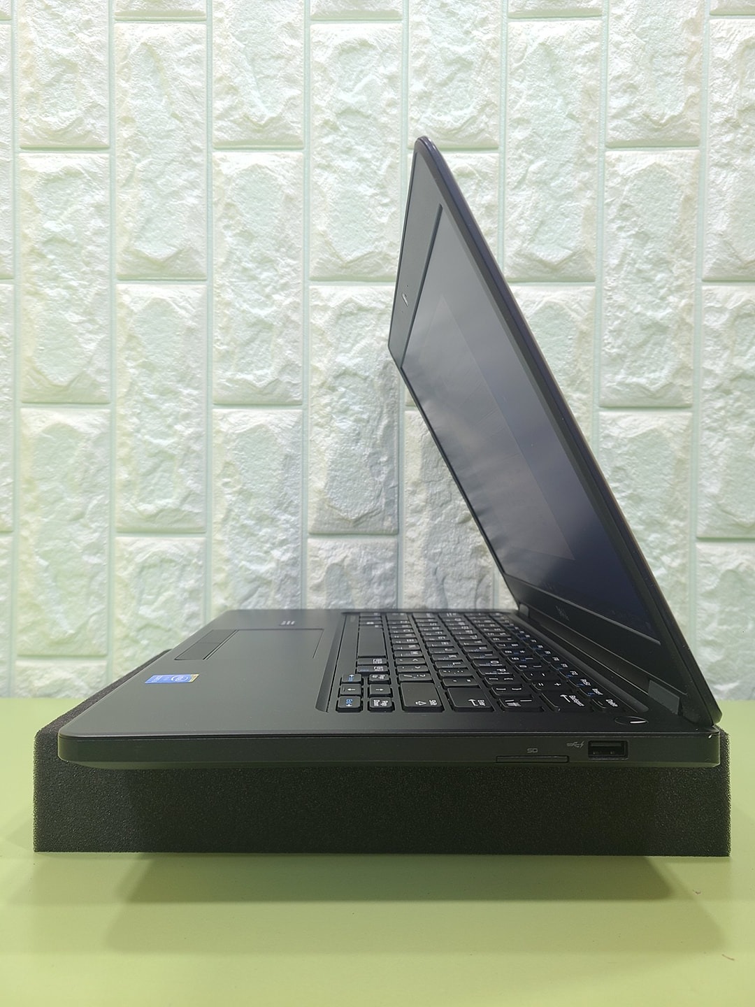 DELL i5 5세대 노트북 외관 깨끗 - 경상남도 양산시 삼호동 | 비즈프로필