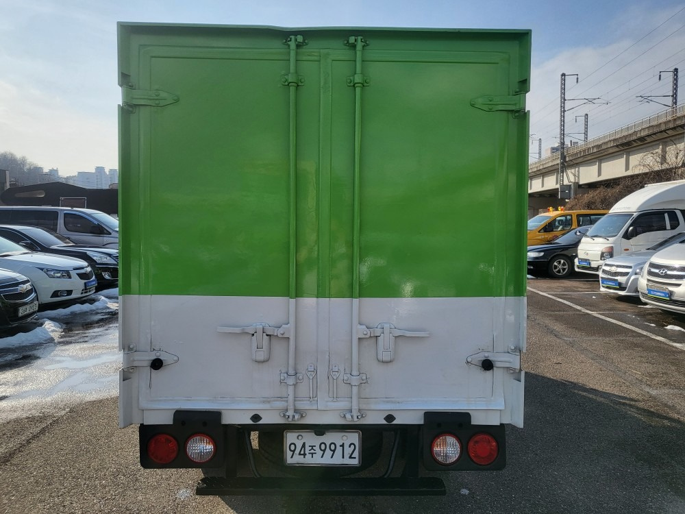 09년식 봉고화물냉동탑차1톤킹캡오토 디젤 차량 전국운행가능 계산서포함390만원 경기도 고양시 일산동구 백석동 비즈프로필