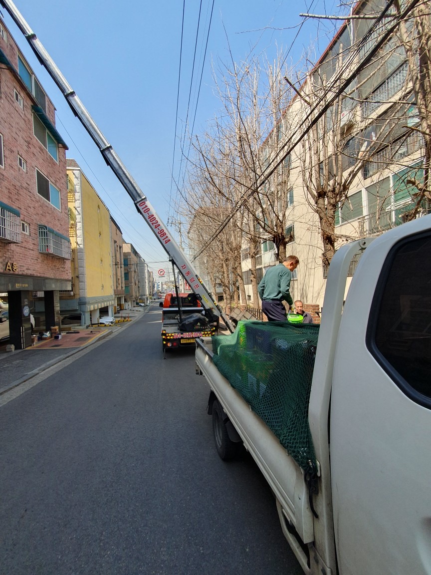 부천 도당동사다리차 옥상공사폐기물차이사자재양중당근사다리차 서울특별시 양천구 신정동 비즈프로필