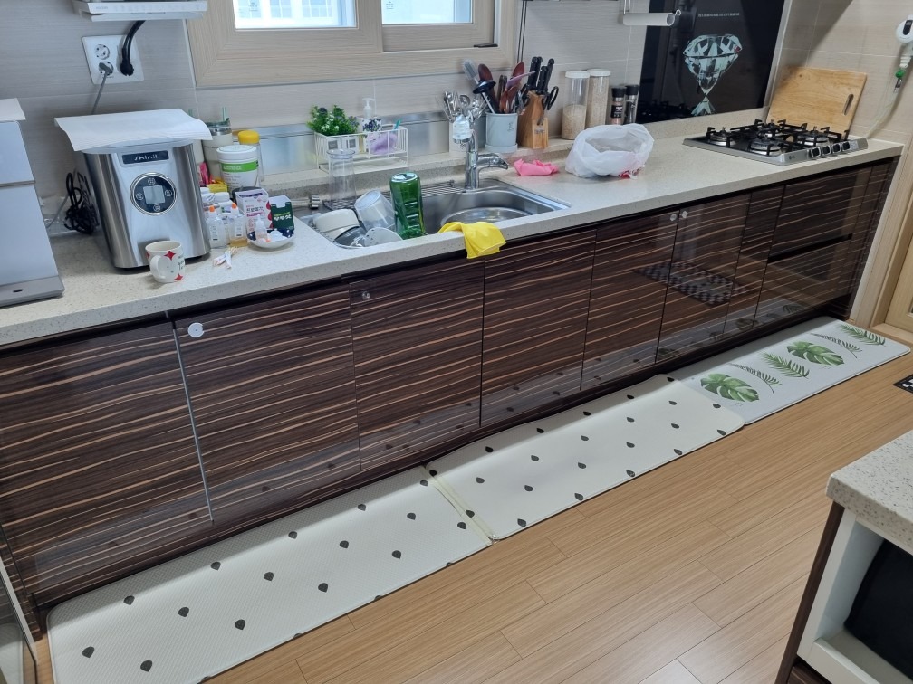 구미 산동 중흥2차 싱크대 인테리어필름 시공소식 경상북도 상주시 서문동 인테리어필름 당근 비즈 소식
