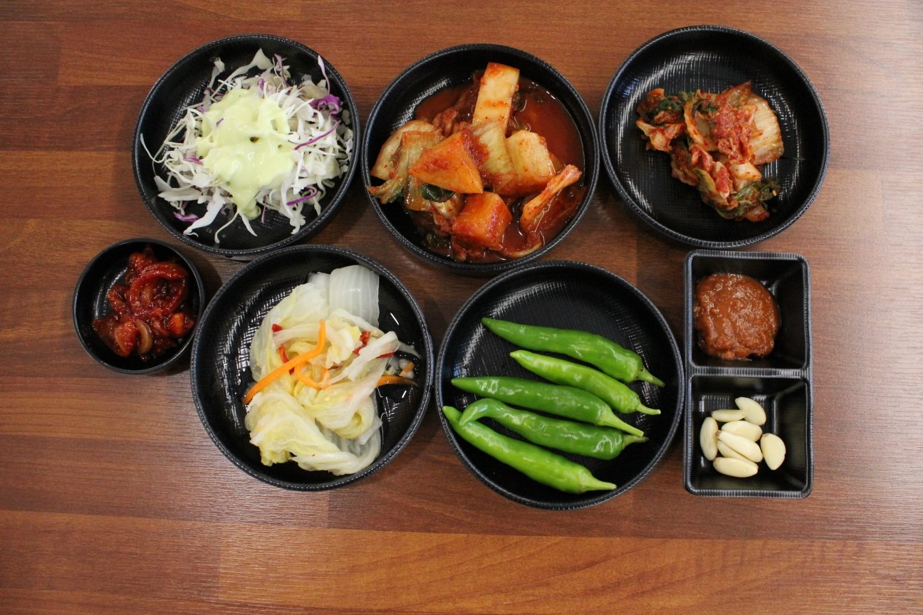 갈비탕 육수로 만든 갈비 칼국수가 있다 신메뉴 갈비칼국수 경상남도 사천시 정동면 비즈프로필