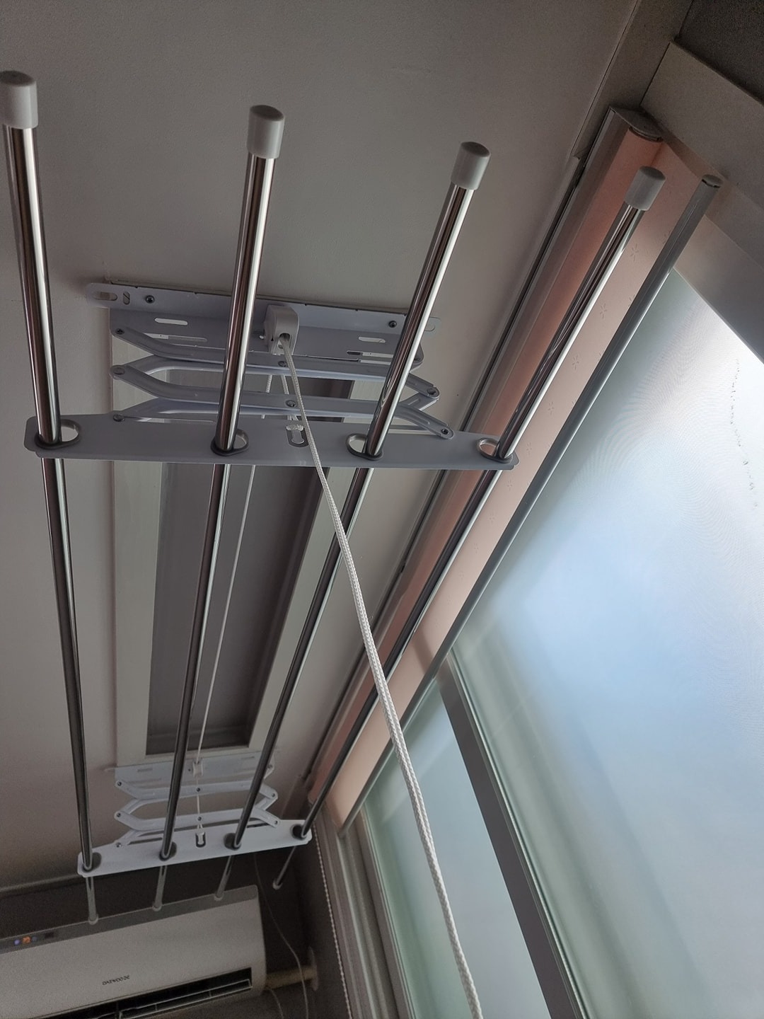 천장형 빨래건조대 설치 사래 | 충청북도 청주시 서원구 성화동 | 주택수리종합 | 당근 비즈 소식