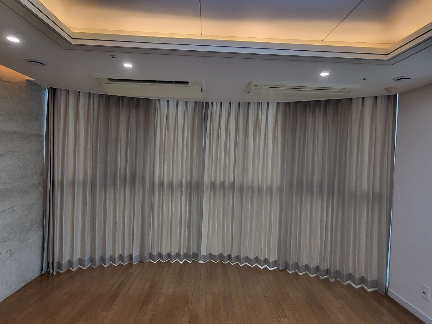 용산구 주상복합 아파트 커튼 블라인드 곡선레일 시공 설치 서울특별시 양천구 신정동 비즈프로필