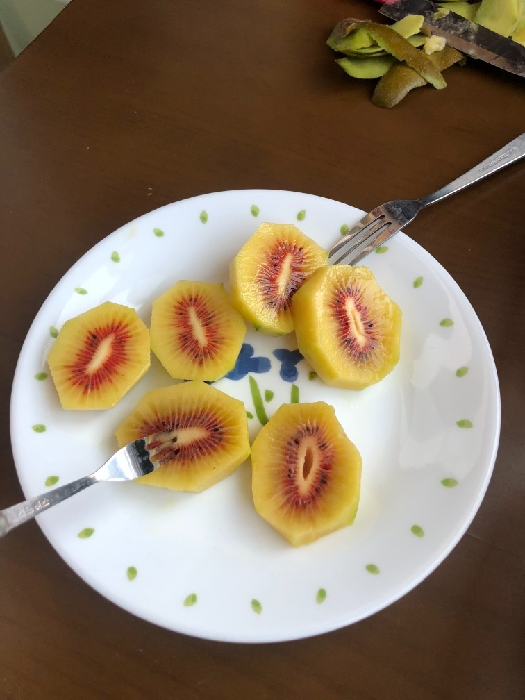 농장직영 황금향 레드키위 지금이 제일 맛있을때 꼭 드셔보세요 제주특별자치도 서귀포시 안덕면 비즈프로필