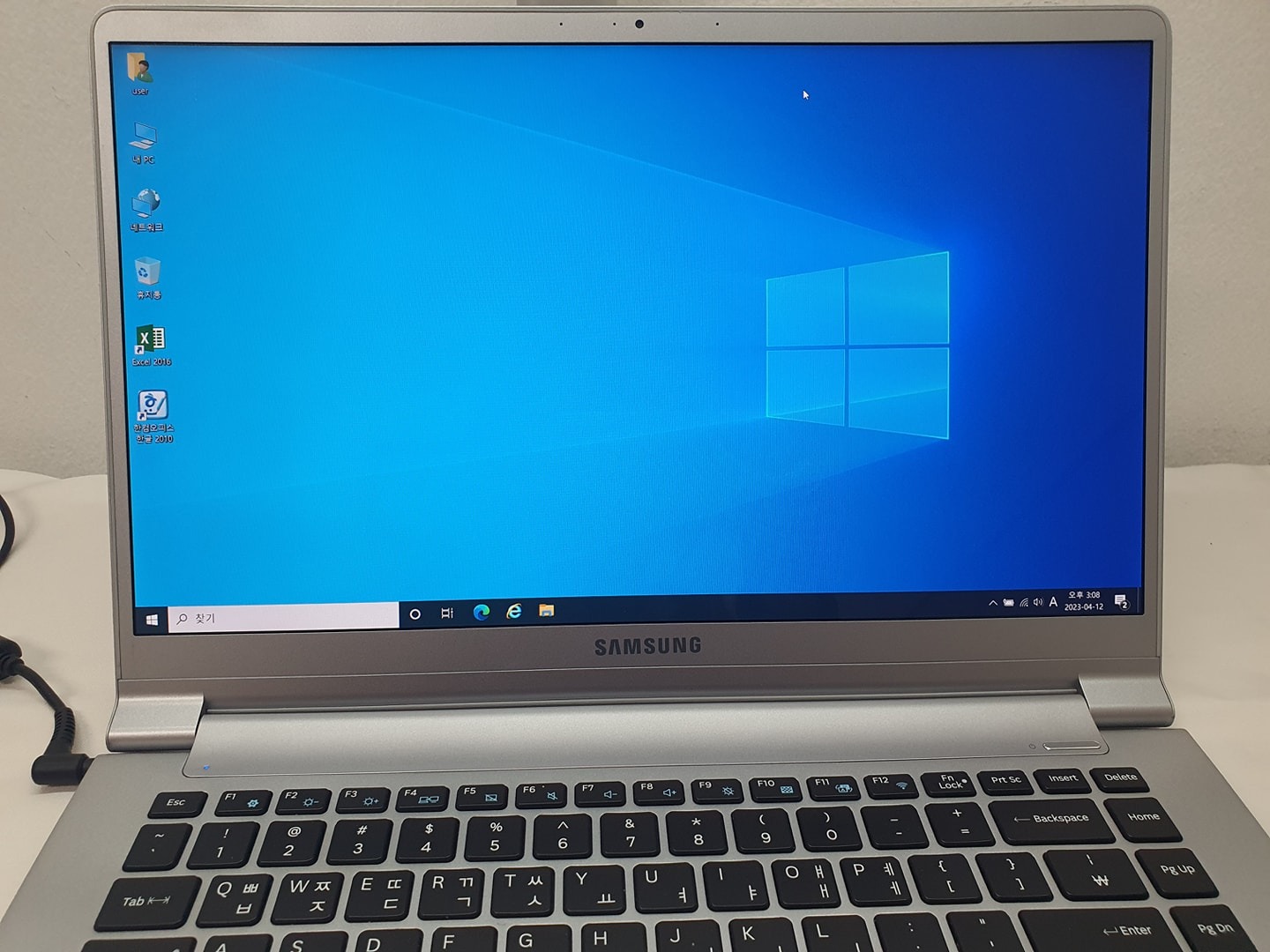 삼성) 슬림 노트북 NT901X5H i5 6세대 - 서울특별시 금천구 독산동 | 비즈프로필