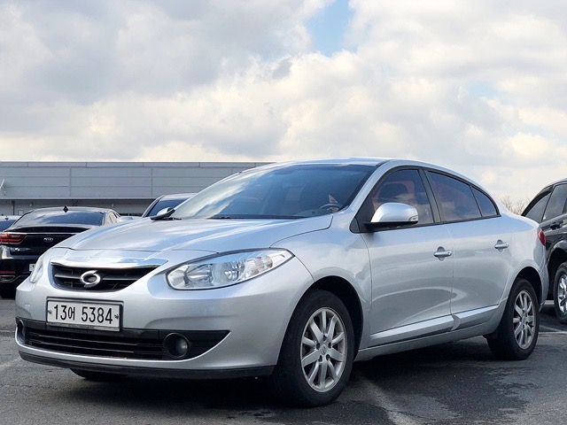 중고차 르노삼성 sm3 11년식 7만5천키로 차량입니다 - 충청남도 천안시 동남구 유량동 | 비즈프로필