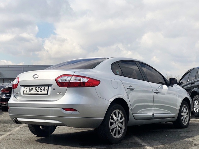 중고차 르노삼성 sm3 11년식 7만5천키로 차량입니다 - 충청남도 천안시 동남구 유량동 | 비즈프로필