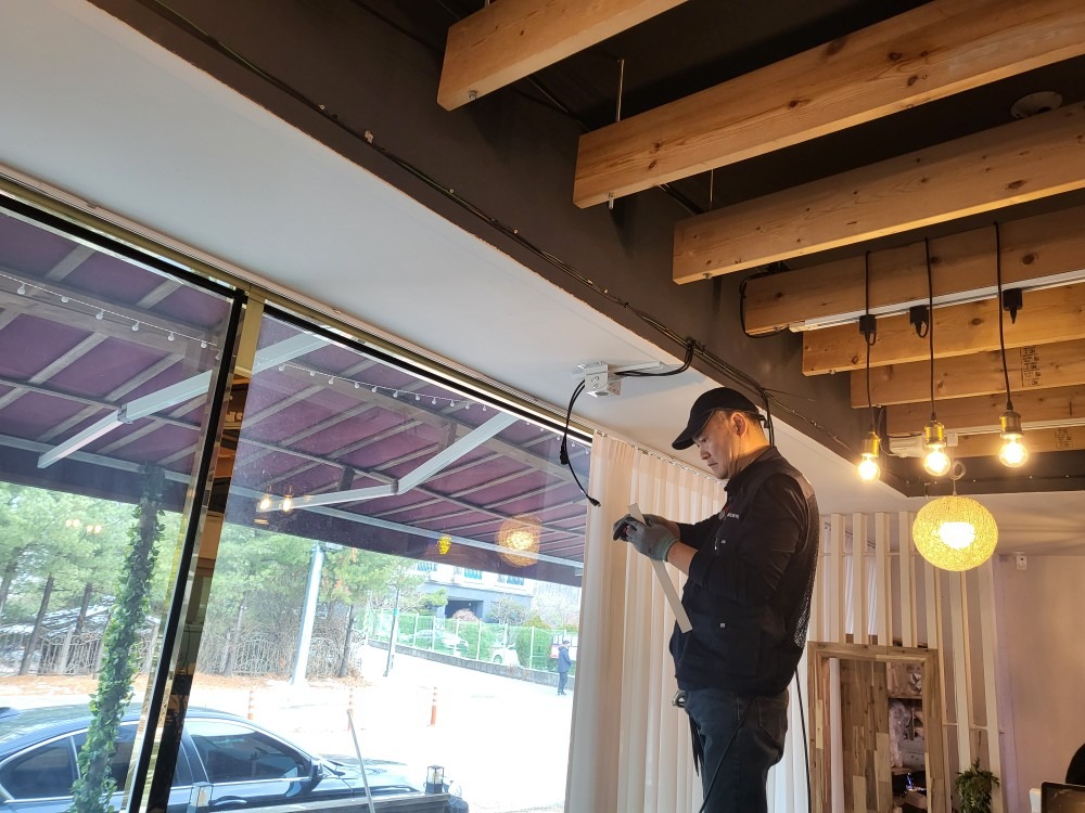 병점 가베차디저트까페로 빔프로젝터무선미러링 납품설치 다녀 경기도 수원시 권선구 구운동 비즈프로필