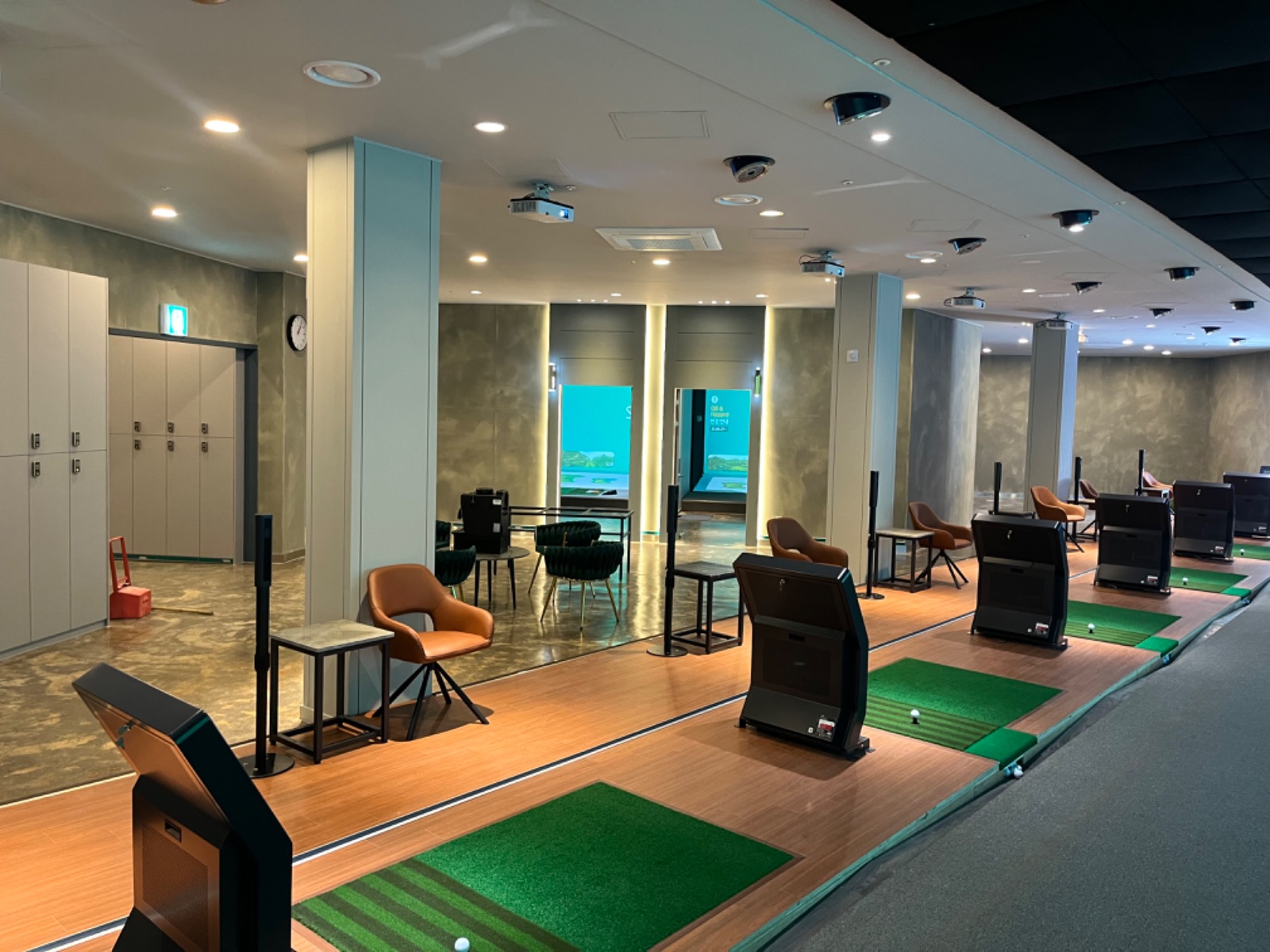 호박스크린GDR kpga 변준수프로 | 대구광역시 동구 지묘동 | 실내골프연습장 | 당근 비즈 소식