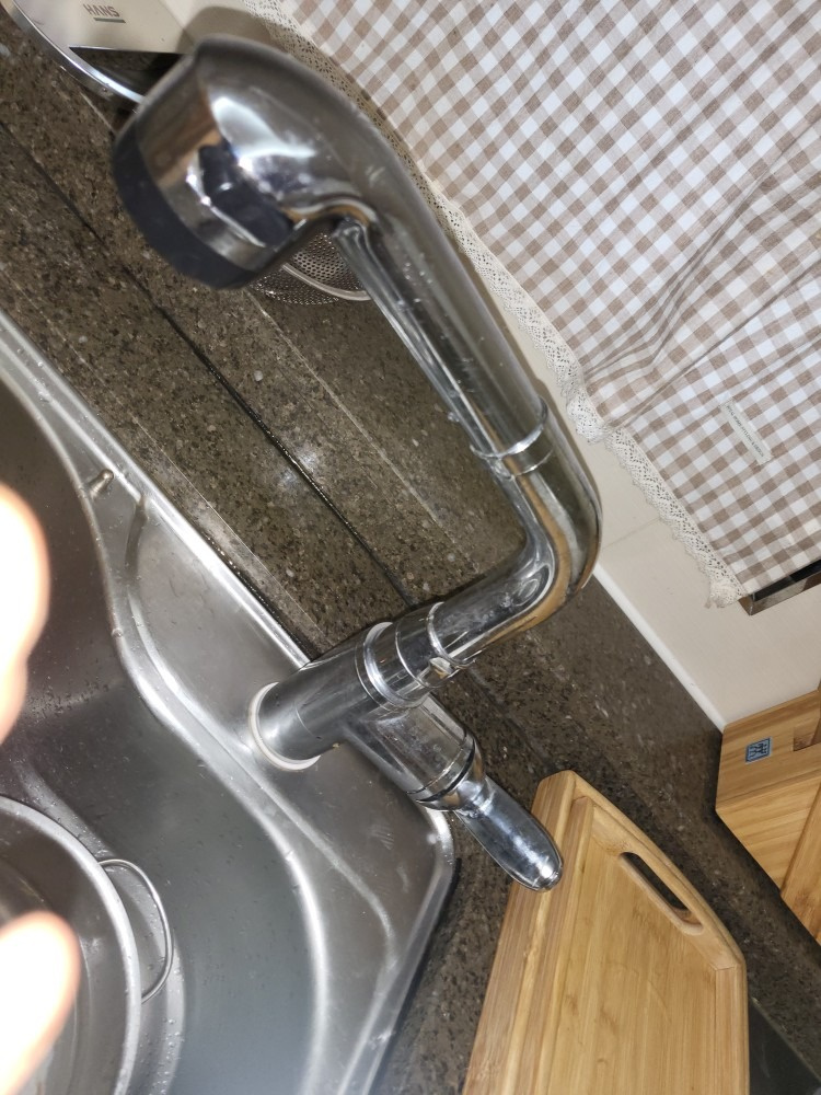 파주운정 윈슬카운티 싱크대 거위목 수전 교체 필요공구 와 교체 하는 방법은 서울특별시 성동구 성수동1가 비즈프로필