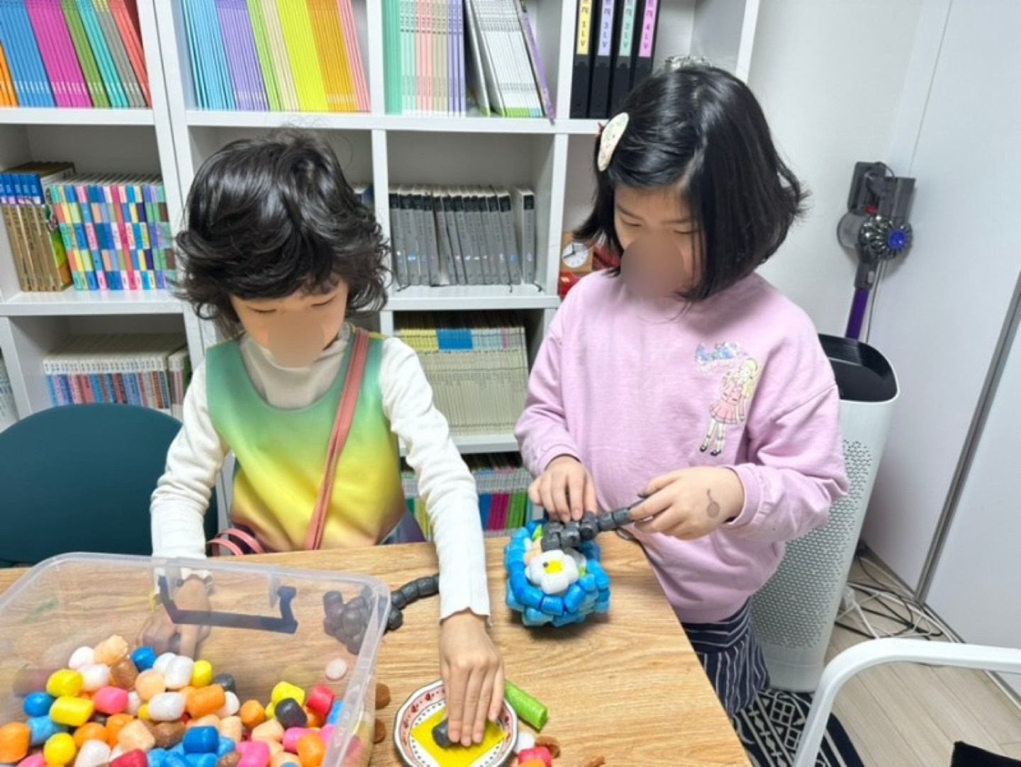 아동미술 플레이콘을 이용한 입체 포도 만들기 광주 운림동 학동 미술공부방 광주광역시 동구 운림동 비즈프로필
