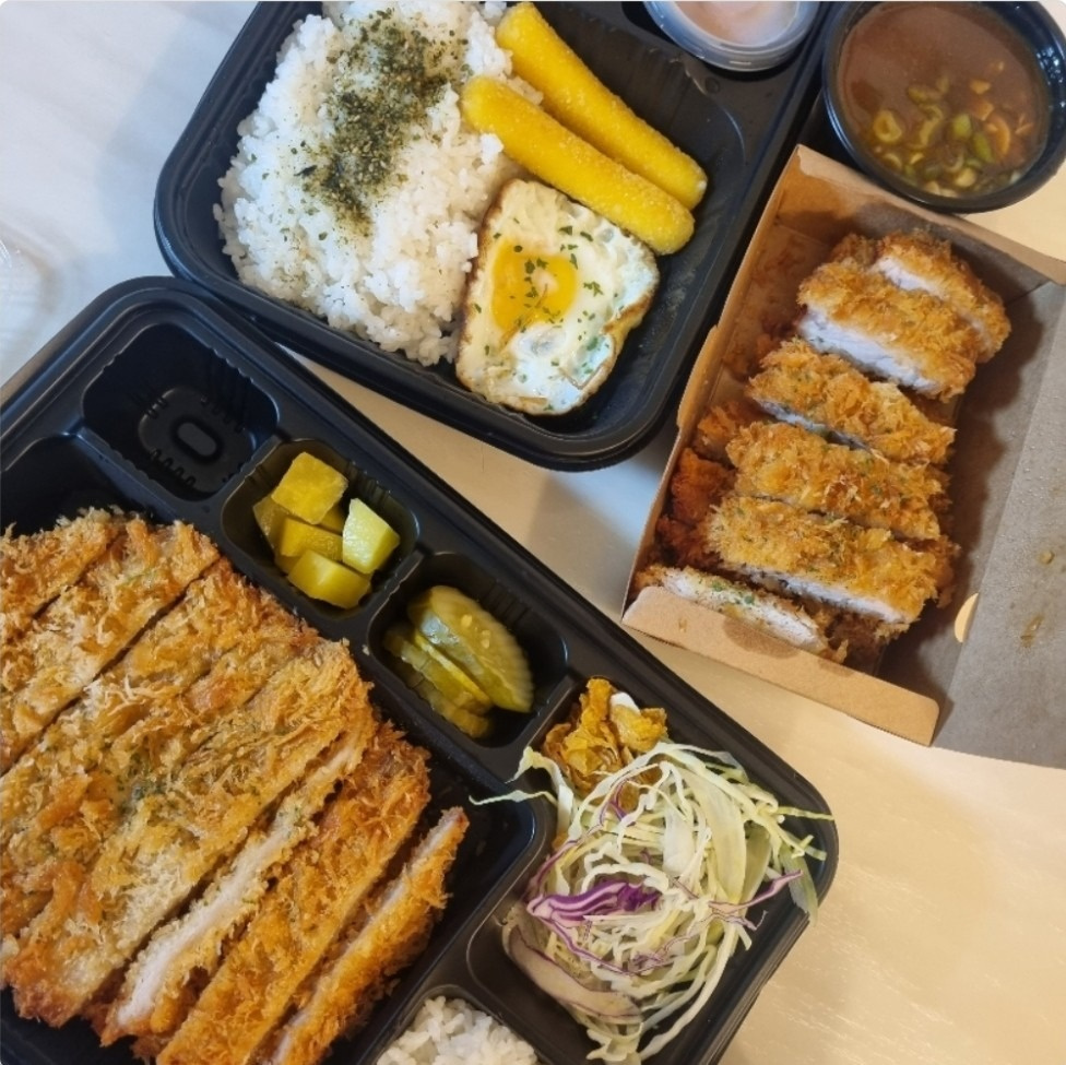 돈기부여예요함스타 함박토핑and로제파스타 수제카츠카레 경양식왕돈가스 냉모밀 쫄면 충청북도 청주시 청원구 오창읍