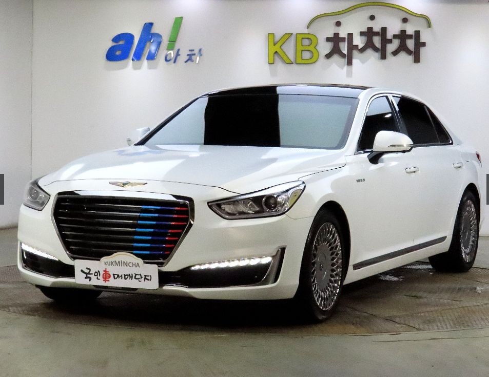 [판매완료]귀한 흰색 랩핑 EQ900 5.0 4륜 2620만원!! 상태최고!! - 인천광역시 서구 원당동 | 비즈프로필