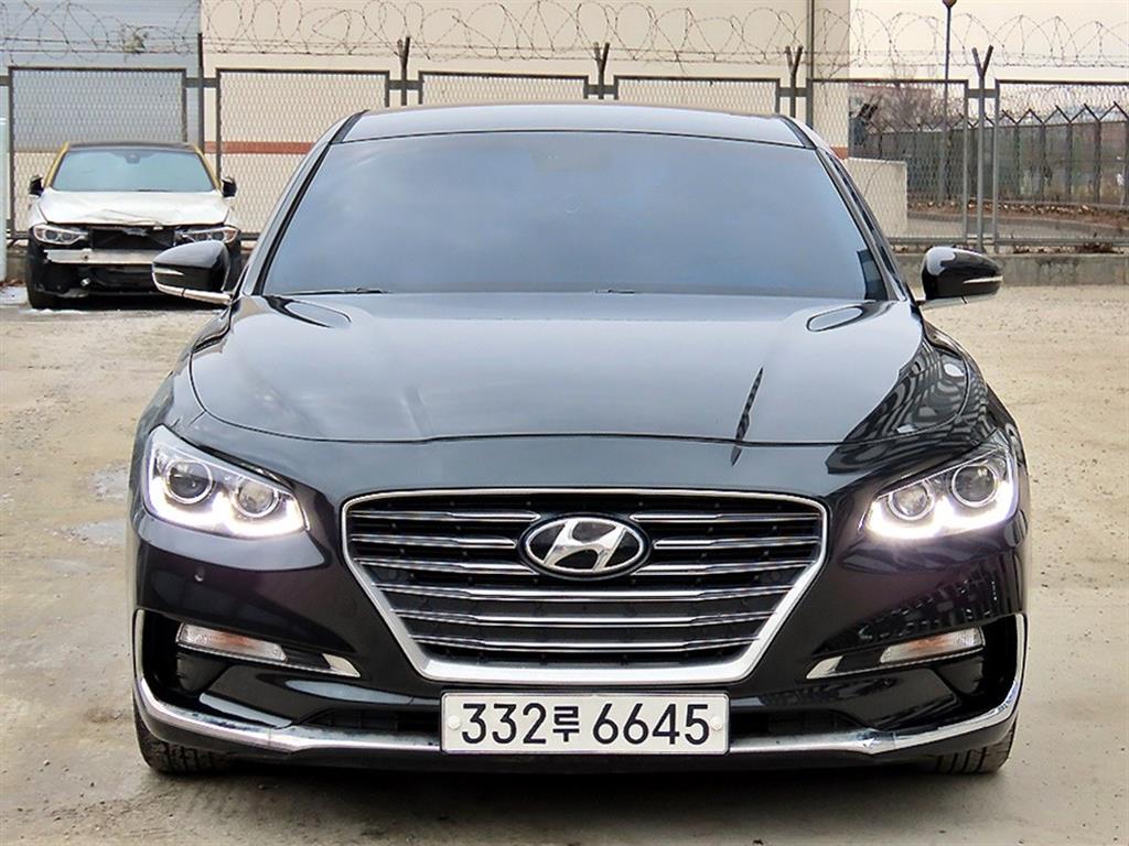 2018 현대 그랜저IG 2.4 GDi 프리미엄 1,410만원 중고차!! 완벽한 판매 - 경기도 용인시 기흥구 상하동 | 비즈프로필