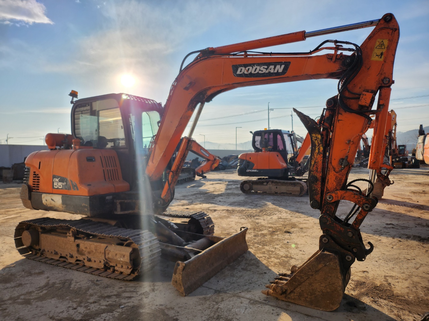 두산 DX55MT ACE 2014년식 딱따구리집게 회전라인 가동13000시간대 02 중고굴삭기 | 경상북도 구미시 인동동 | 중고차매매 | 당근 비즈 소식