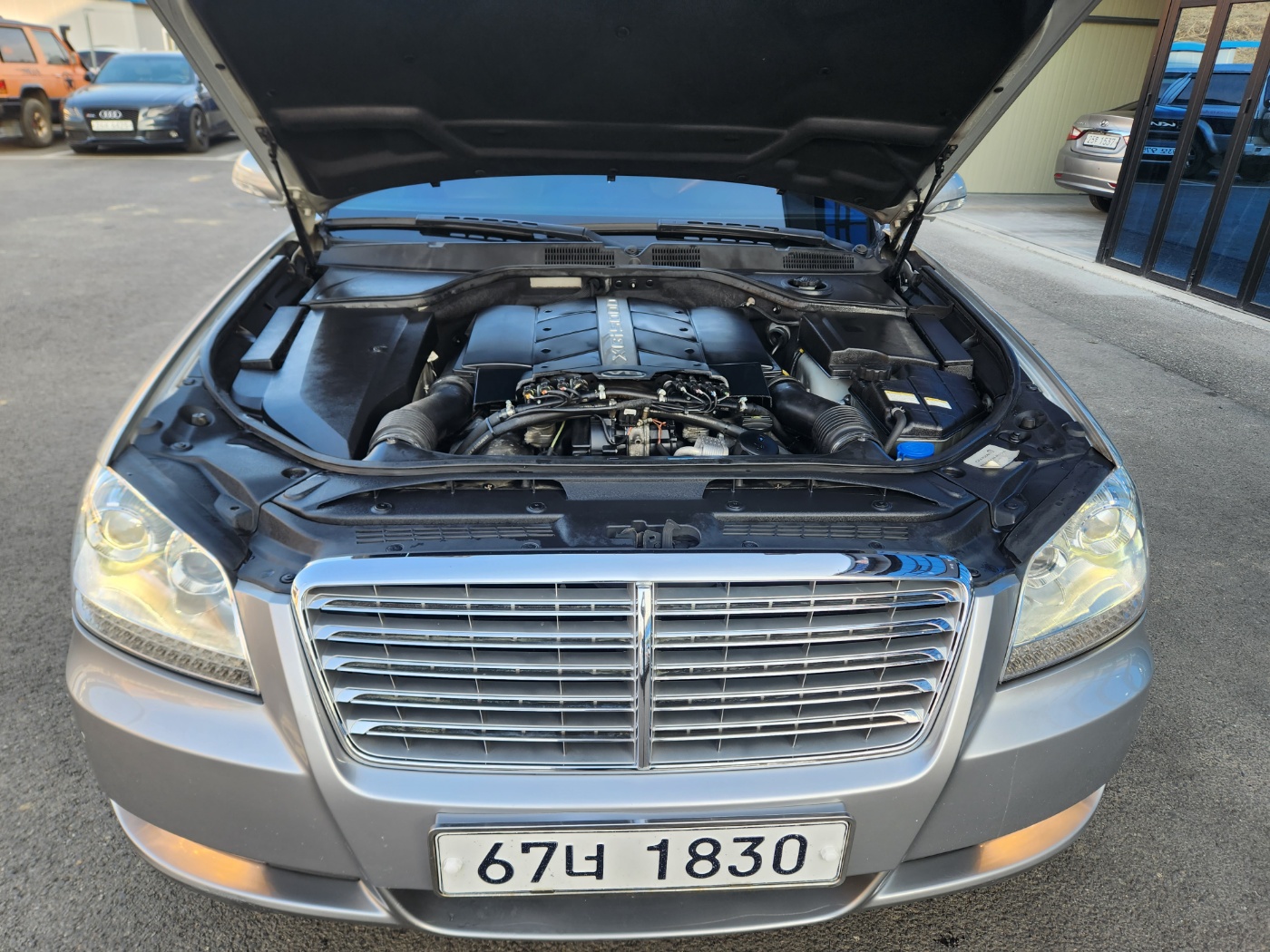 (67너1830)KG모빌리티 체어맨W V8 5000 Limousine - 경기도 파주시 아동동 | 비즈프로필