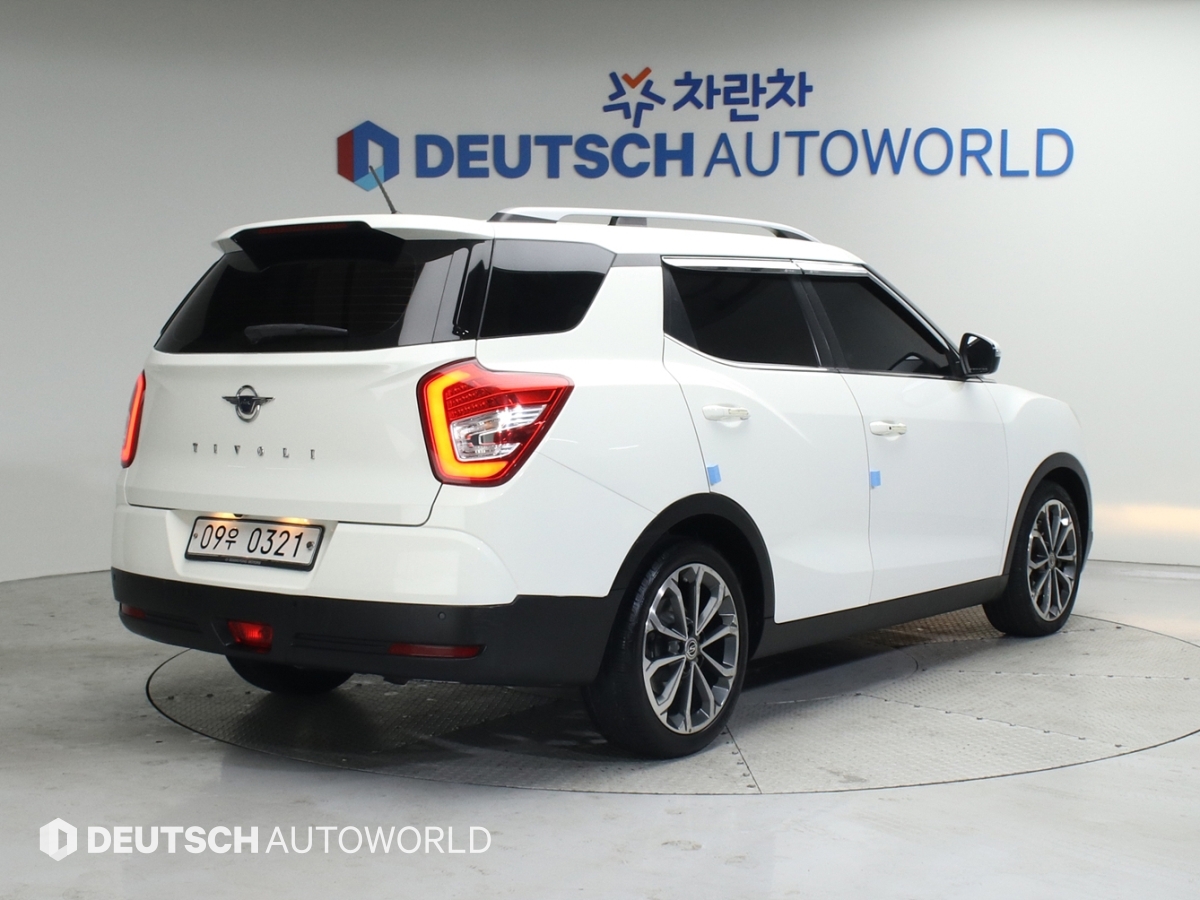 2017 KG모빌리티(쌍용) 티볼리 에어 디젤 2WD RX 890만원 중고차! 듬직한 판매 - 경기도 수원시 권선구 서둔동 | 비즈프로필