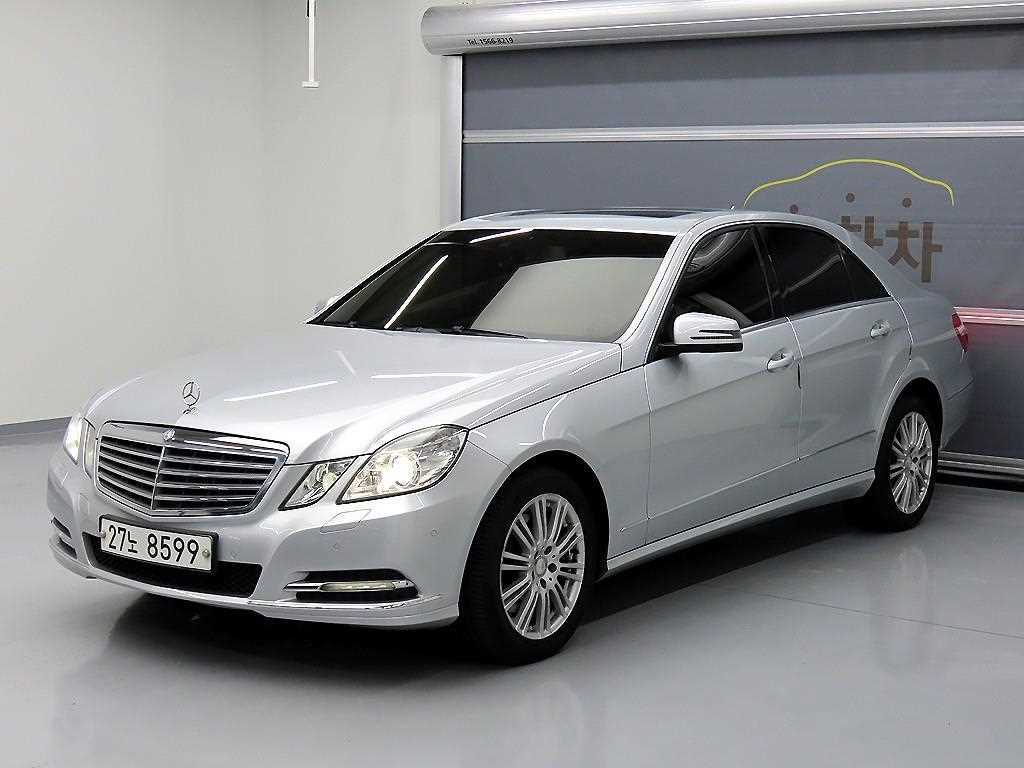 2011 벤츠 E클래스(4세대) E300 엘레강스 1,130만원 중고차 실용성최고 매매 합니다! - 경기도 수원시 권선구 서둔동 | 비즈프로필
