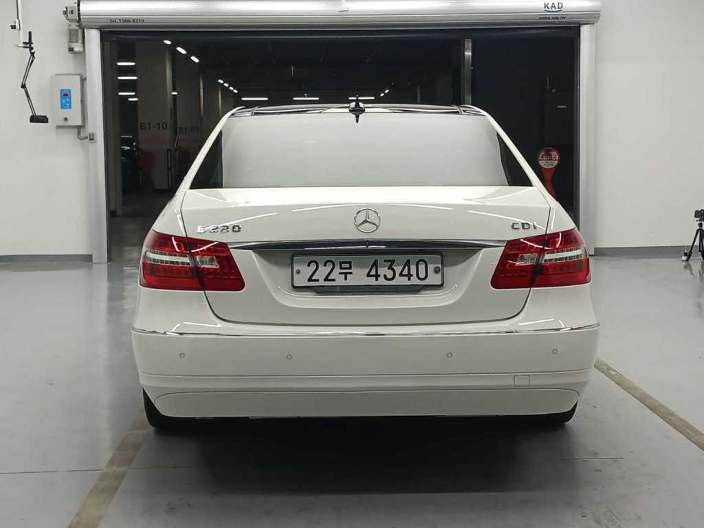 2011 벤츠 E클래스(4세대) E220 CDI 아방가르드 1,039만원 중고차!! 안전한 매매 합니다 - 경기도 성남시 분당구 야탑동 | 비즈프로필