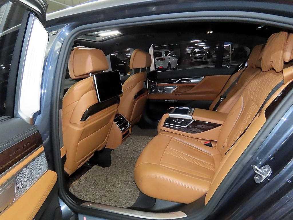 [BMW]7시리즈 (G11) 750Li xDrive 중고차 | 경기도 부천시 삼정동 | 중고차매매 | 당근 비즈 소식