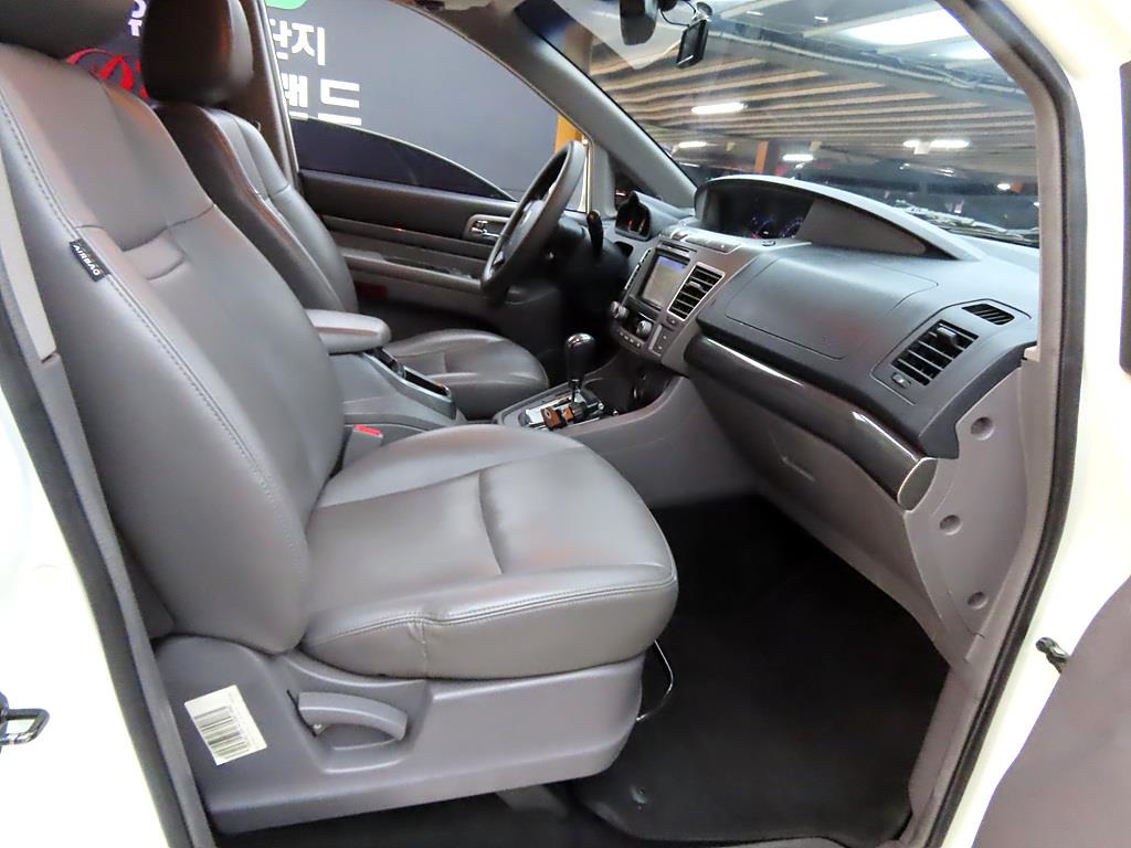 [KG모빌리티(쌍용) ]코란도투리스모 4WD GT 11인승 중고차 - 경기도 김포시 풍무동 | 비즈프로필