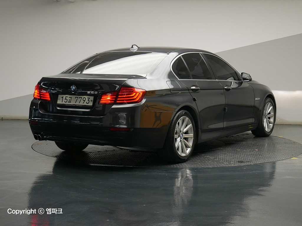 [BMW]5시리즈 (F10) 528i xDrive (5인승) 중고차 - 경기도 수원시 권선구 고색동 | 비즈프로필