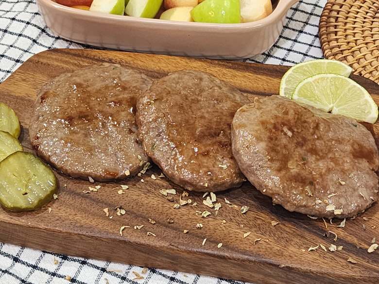 떡갈비 스테이크 3팩 묶어 -> 9,900원에 날립니다. | 부산광역시 사상구 학장동 | 식육판매업 | 당근 비즈 소식