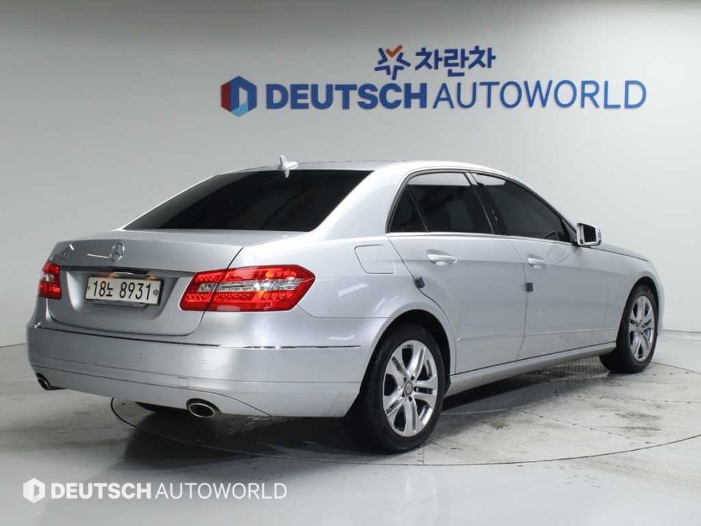 2011 벤츠 E클래스(4세대) E300 엘레강스 790만원 중고차 실용성최고 판매 - 경기도 이천시 부발읍 | 비즈프로필