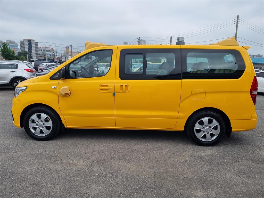 [현대]더 뉴 그랜드 스타렉스 어린이보호차 LPi 15인승 중고차 - 경기도 김포시 풍무동 | 비즈프로필