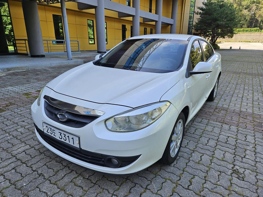 [르노코리아(삼성)]뉴SM3(신형) SE BLACK (5인승) 중고차 - 서울특별시 강서구 등촌동 | 비즈프로필