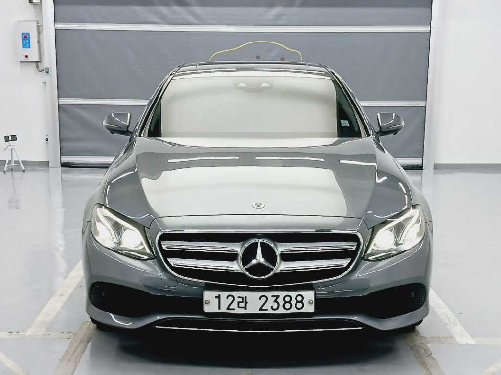[벤츠]E클래스 W213 E300 4MATIC 아방가르드 (5인승) 중고차 - 서울특별시 강서구 등촌동 | 비즈프로필