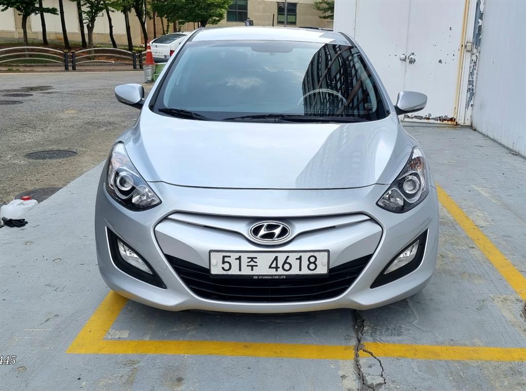 [현대]뉴 i30 1.6 GDI PYL TUIX 크래용 중고차 - 경기도 김포시 풍무동 | 비즈프로필