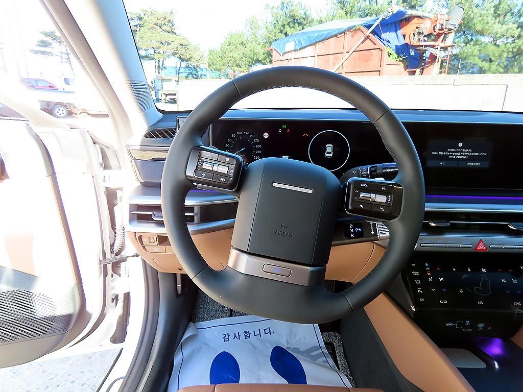 [현대]그랜저 (GN7) 가솔린 2.5 2WD 익스클루시브 중고차 - 경기도 군포시 산본동 | 비즈프로필