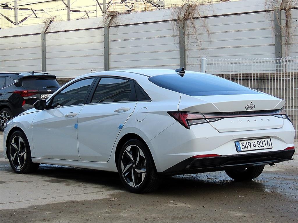 [현대]아반떼 하이브리드 (CN7) 인스퍼레이션 중고차 - 서울특별시 강서구 등촌동 | 비즈프로필