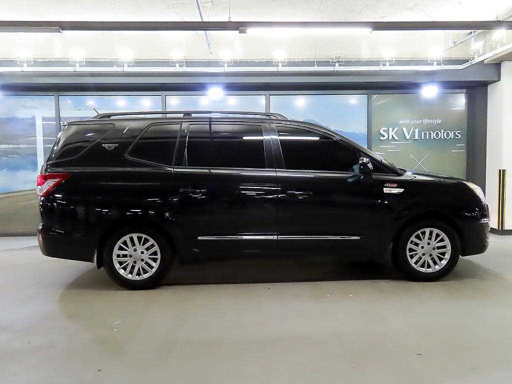 [KG모빌리티(쌍용) ]코란도투리스모 4WD GT 9인승 중고차 - 서울특별시 강서구 등촌동 | 비즈프로필